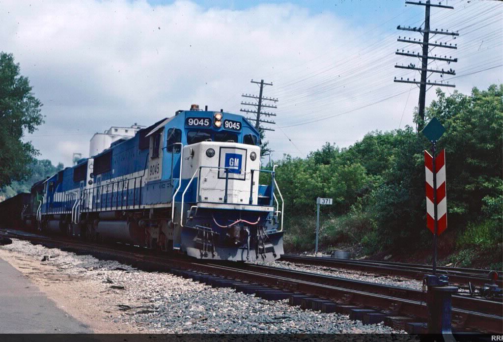 EMD 9045